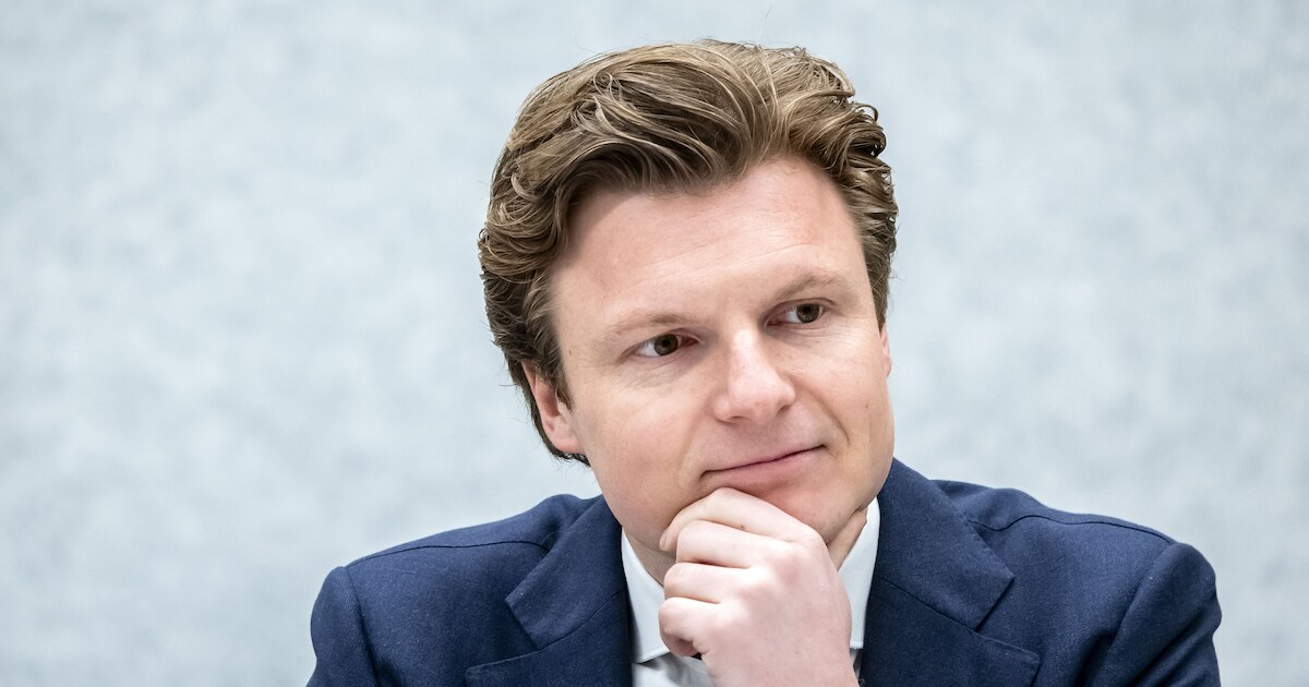 Demonstranten verstoren interview met minister Brekelmans, UvA gaat ...