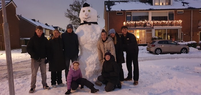 Dit zijn de mooiste sneeuwpoppen uit Papendrecht | Foto | AD.nl