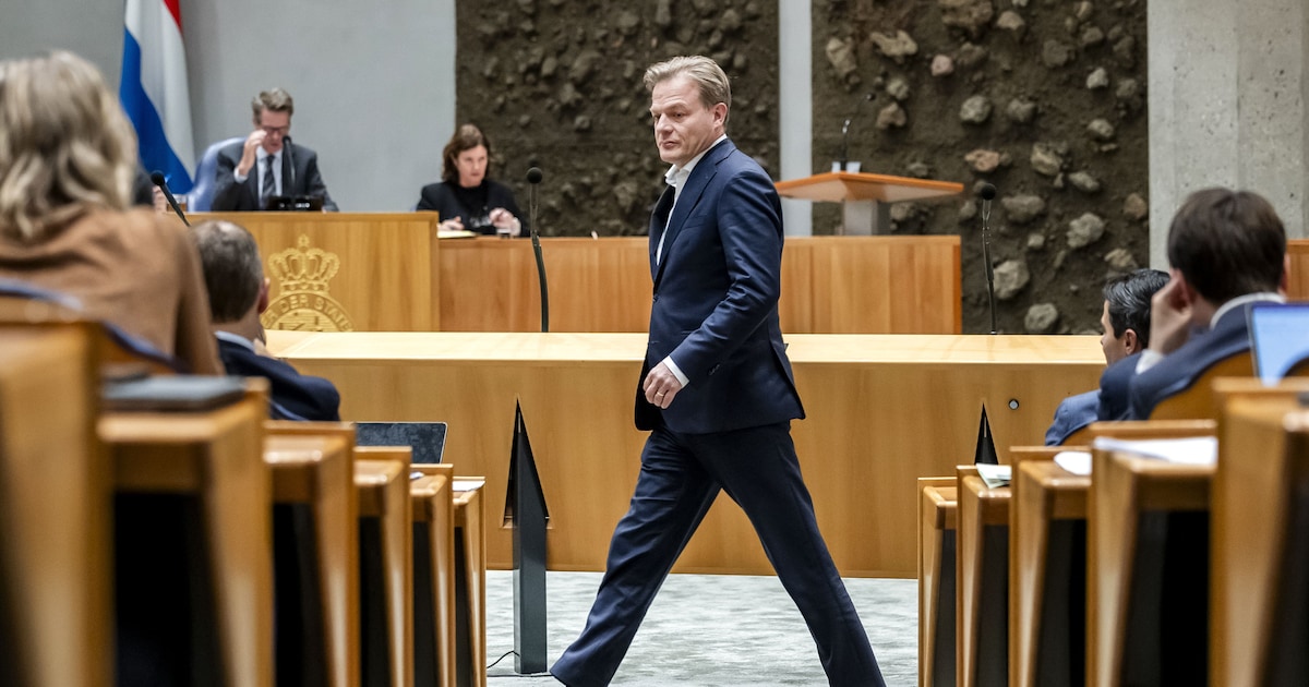 Coalitie ruziet wéér over asielnoodrecht, nu over ‘verzwegen ...