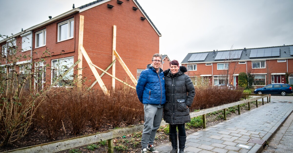 Alerte buren voorkomen dat muur van huis omwaait: ‘Dit had heel fout ...