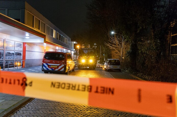 Supermarkt ontruimd door kleine brand in bovenwoning op Prinses ...