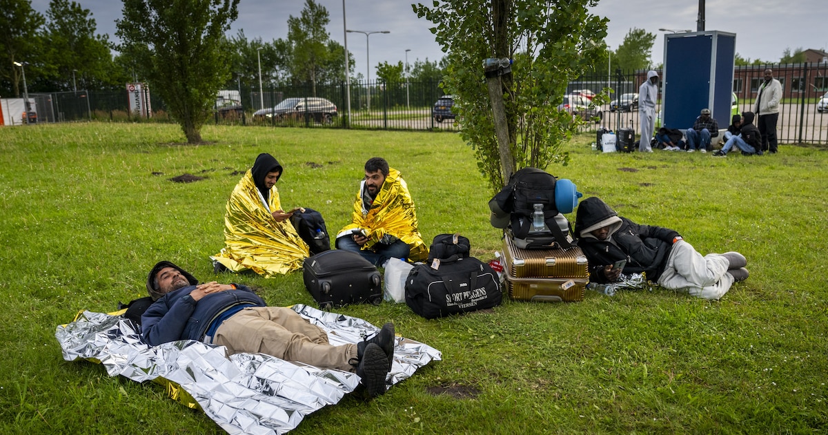 Waalre gaat tijdelijk asielzoekers opvangen: ‘Als er een oproep is voor ...