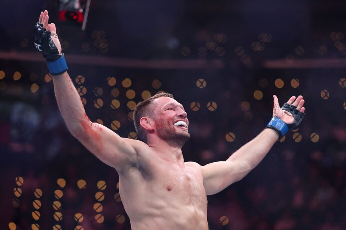 Reinier de Ridder vestigt in recordtempo naam in UFC: ‘Laat die top 5 ...