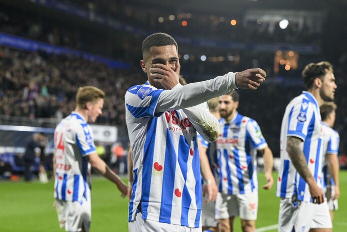 Heerenveen wint bij thuisdebuut nieuwe coach en duwt dolend Willem II ...