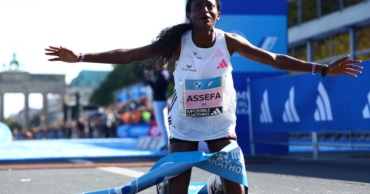 Ongekend! Tigist Assefa verbetert wereldrecord op marathon met liefst ...