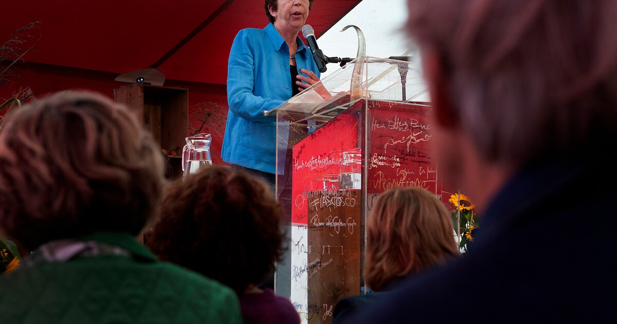 Lezing over biografie Renate Dorrestein in Bibliotheek Barendrecht ...