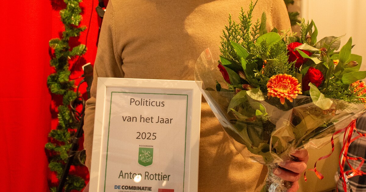 Anton Rottier uitgeroepen tot politicus van het jaar in Ridderkerk ...