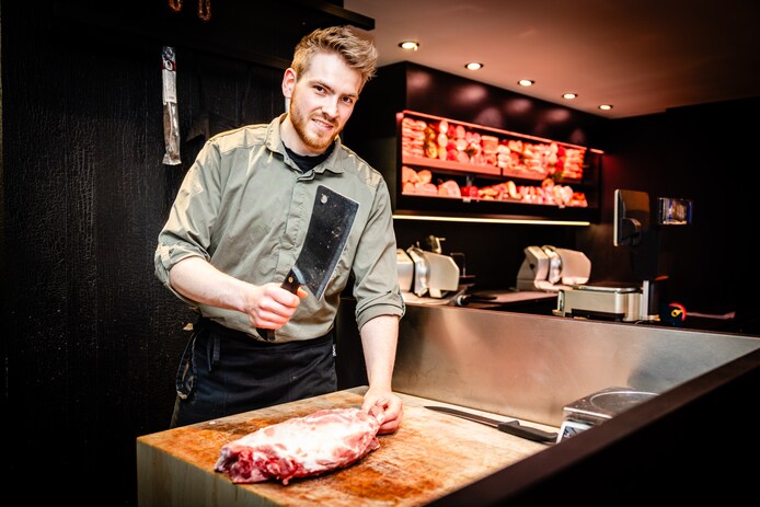 Sjiek Kralingen inruilen voor Strijen, deze slager deed het: 'Hier lijken ze meer van de ...