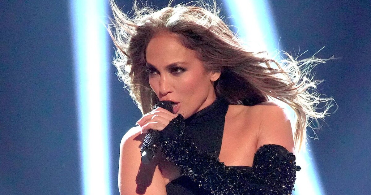 Jennifer Lopez lijdt wéér schipbreuk: hoe trek je zo’n wereldster uit ...