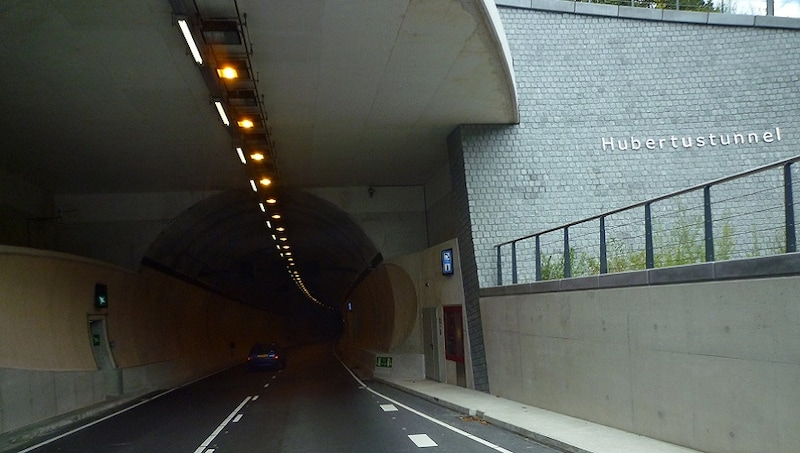 De Hubertustunnel is dicht, maar de rit met donorharten krijgt ruim ...