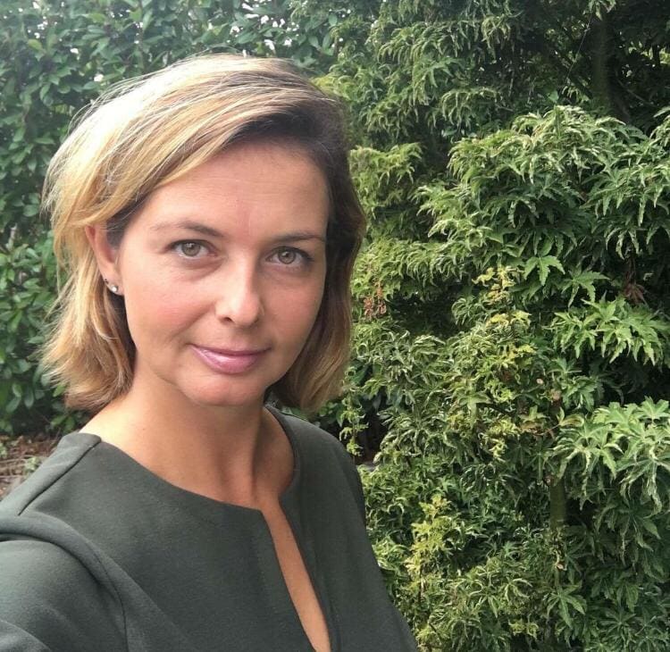 'Hoeksche Boerin' Trudy Schoenmakers promoot het agrarische bedrijf ...