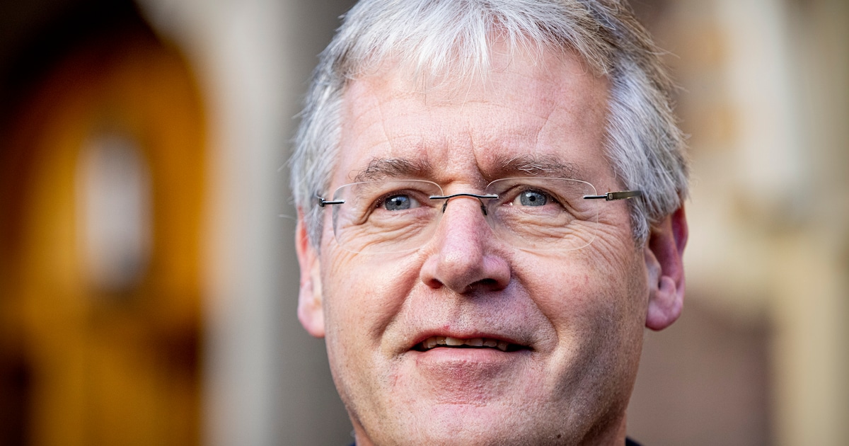 Oud-minister Arie Slob wordt verkenner in Den Haag na klappen van ...