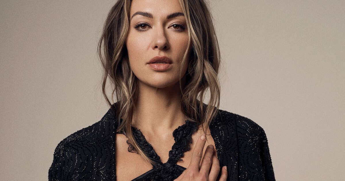 Canadese actrice Tasya Teles (bekend van The 100) komt naar Comic Con ...