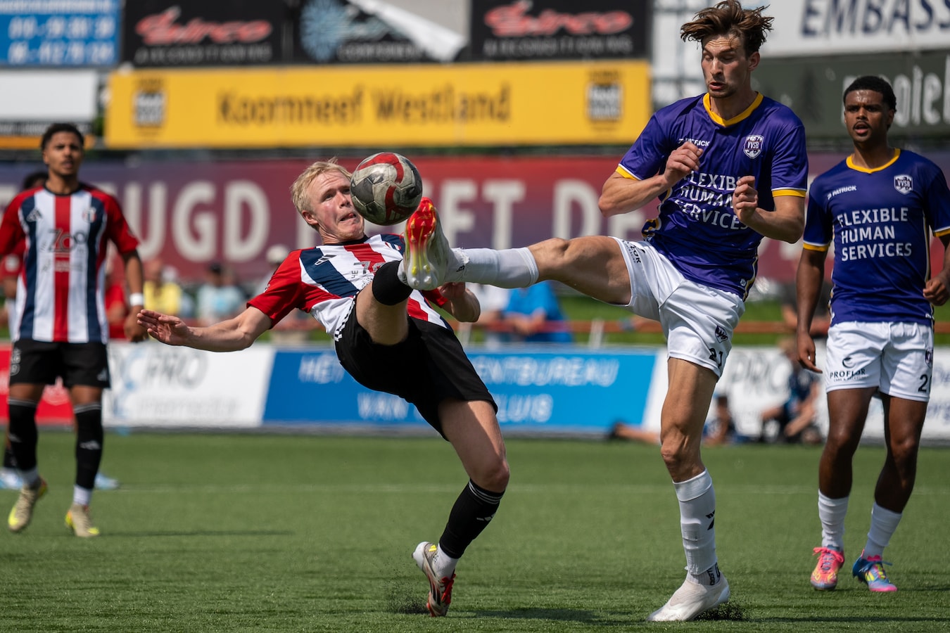 Excelsior Maassluis voorkomt ‘walk of shame’ en houdt hoop levend in ...