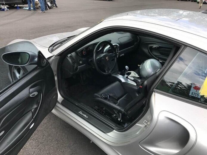 Deze supersportwagen heeft 1.089.290 kilometer gereden | Auto | AD.nl