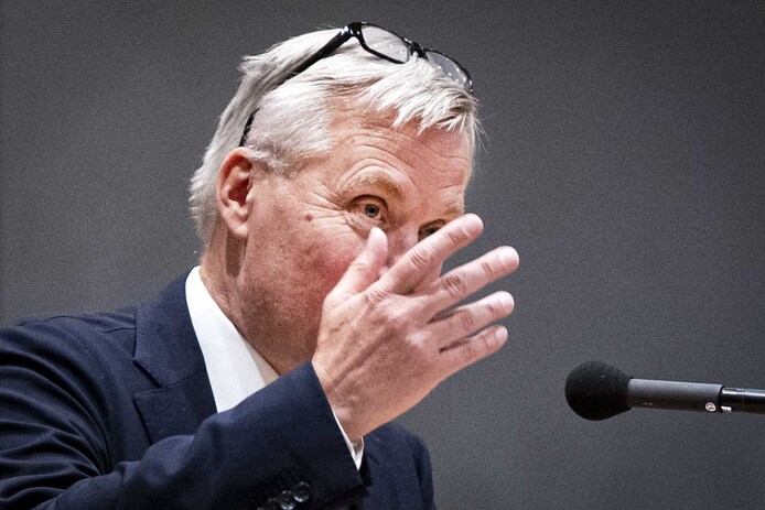 Kabinet voert druk op gemeenten op: 16.000 statushouders hebben een ...