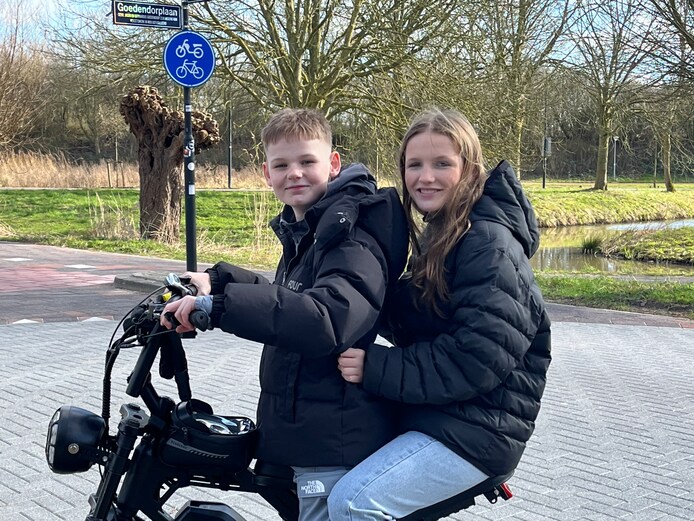 Ouders van meidenteams moeten niet schelden, maar voorbeeld zijn ...