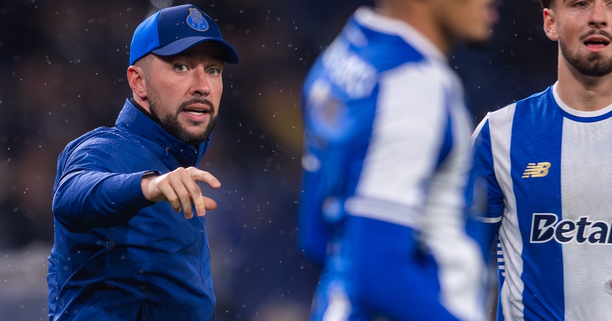 FC Porto loopt weg met voormalig Ajax-trainer: Francesco Farioli ...