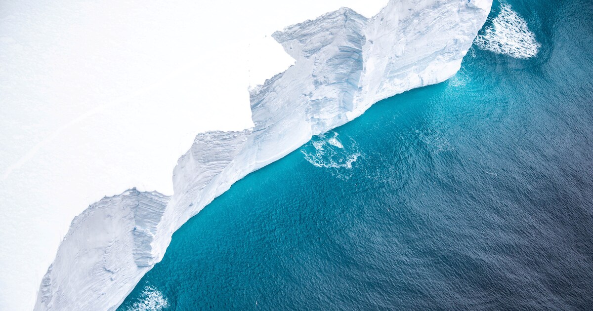 Enorme ijsberg dreigt eiland bij Zuidpool te rammen | Home | AD.nl