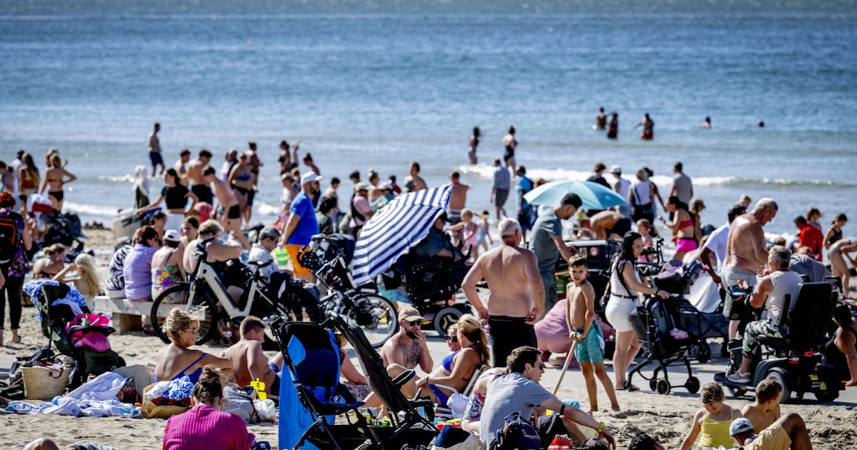 Scheveningen trekt ondanks rellen fors meer bezoekers, toch ook zorgen ...