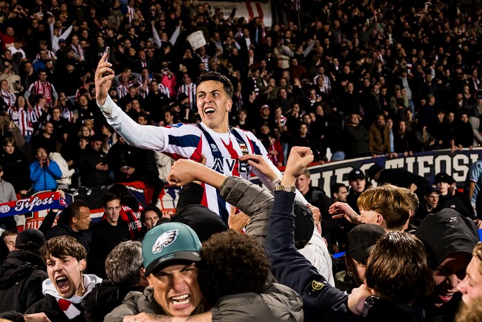 Tilburg ontploft van vreugde na penaltythriller: Willem II ten koste ...