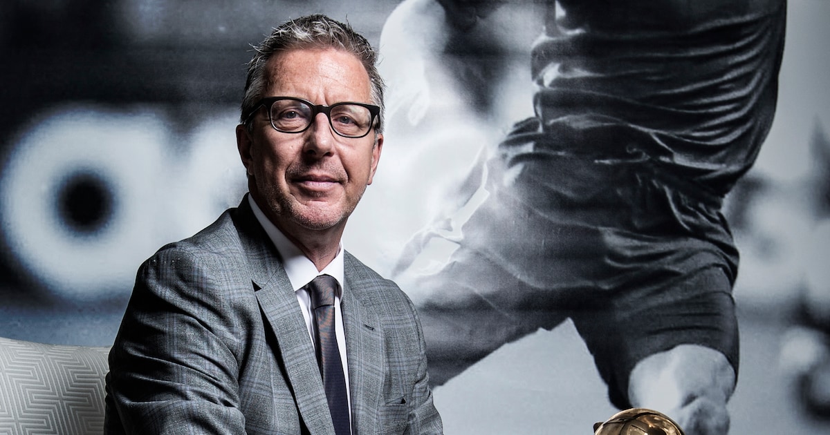 Rob Jansen hoopt op bezinning: ‘Transfersommen en bonussen gaan omlaag ...