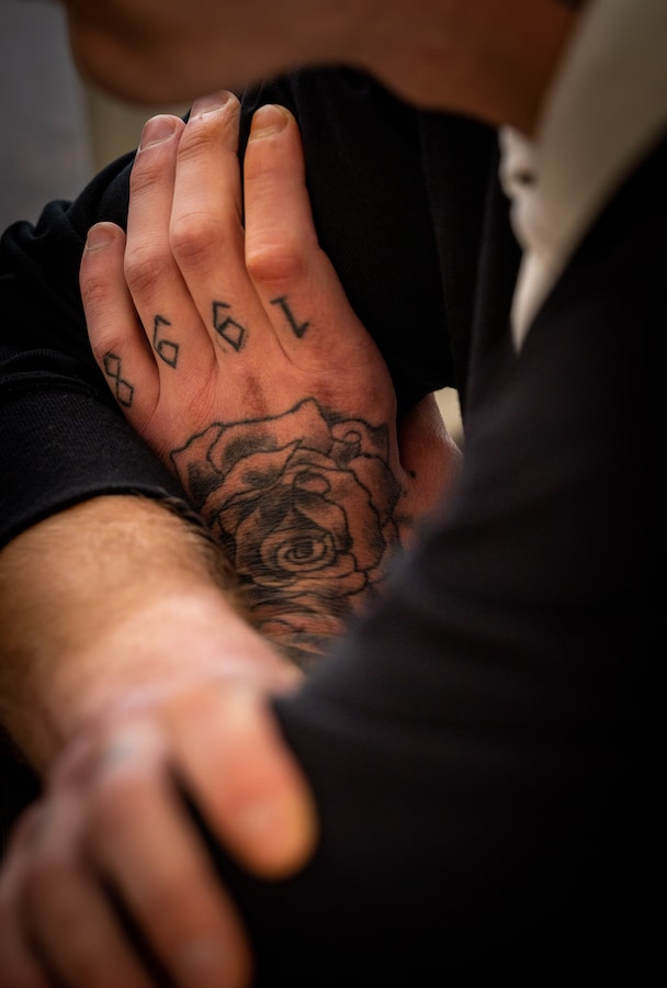 Veroordeelde vuurwerkdealer verdiende grof geld als zorgpartner van ...