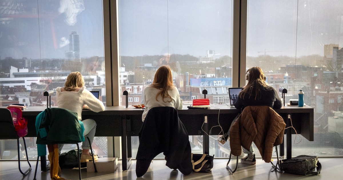 Aantal buitenlandse studenten groeit, maar nauwelijks meer: laagste ...
