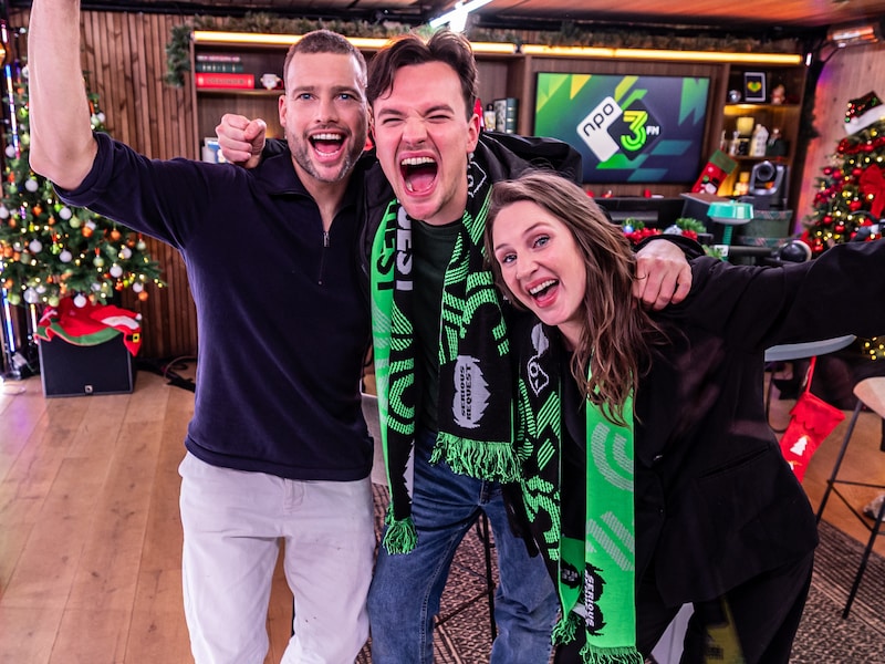 Monica Geuze kan ogen niet geloven na onthulling in The masked singer ...