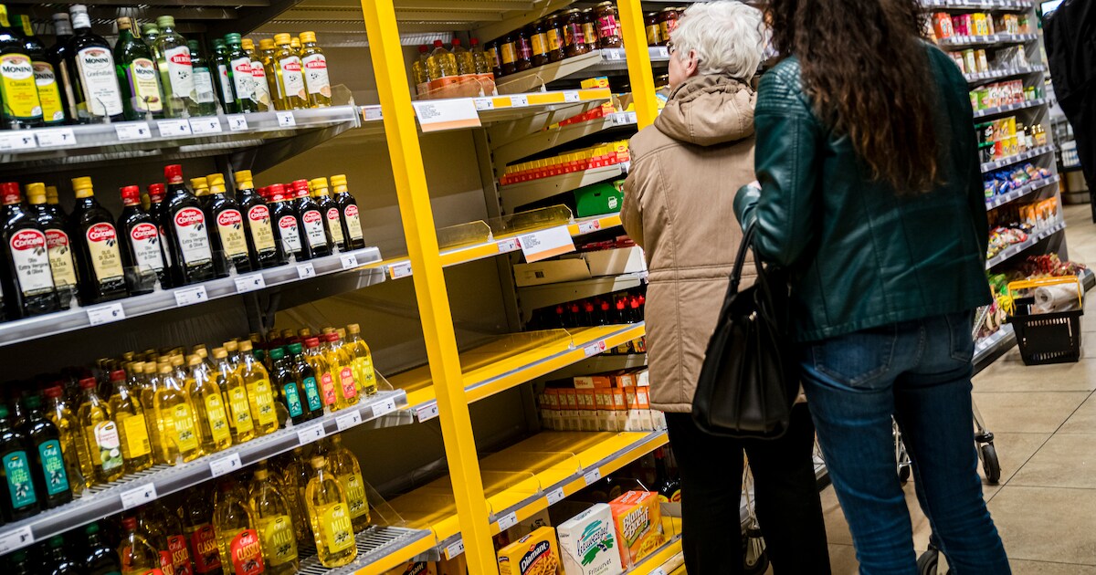 Lege schappen dreigen: gevecht tussen producenten en supermarkten zet ...