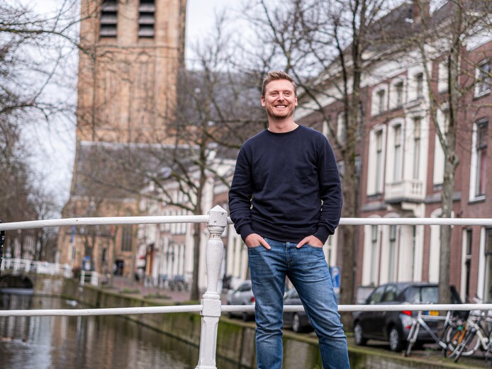 Bas (39) gooide het roer om en startte eigen Delftse spijkerbroekenmerk: ‘Geïnspireerd door ...