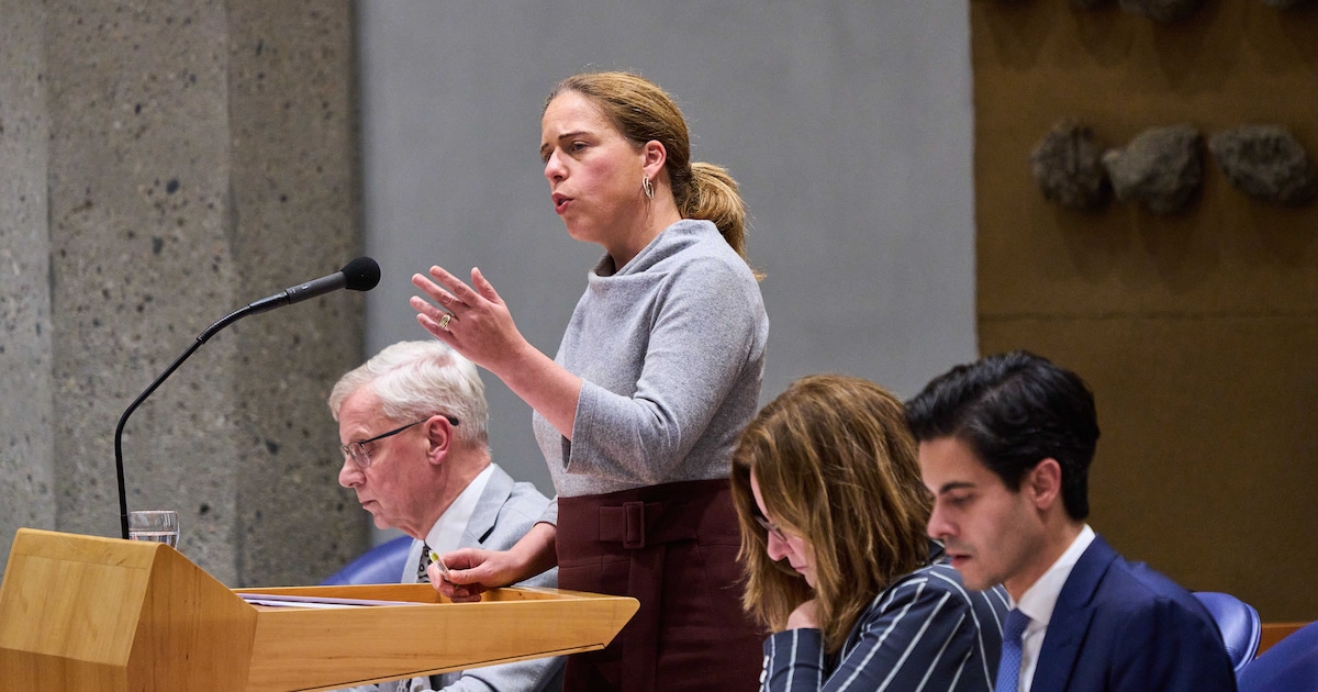 AOW mogelijk toch ruim twee tientjes per maand hoger, Eerste Kamer ...