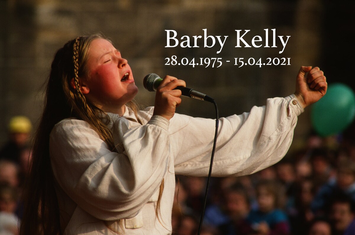 Groot verdriet bij The Kelly Family: zangeres Barbara (45) plotseling ...