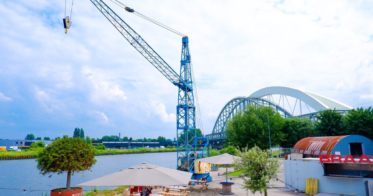 Utrecht heeft er vanaf maandag een nieuw strand bij | Utrecht | AD.nl