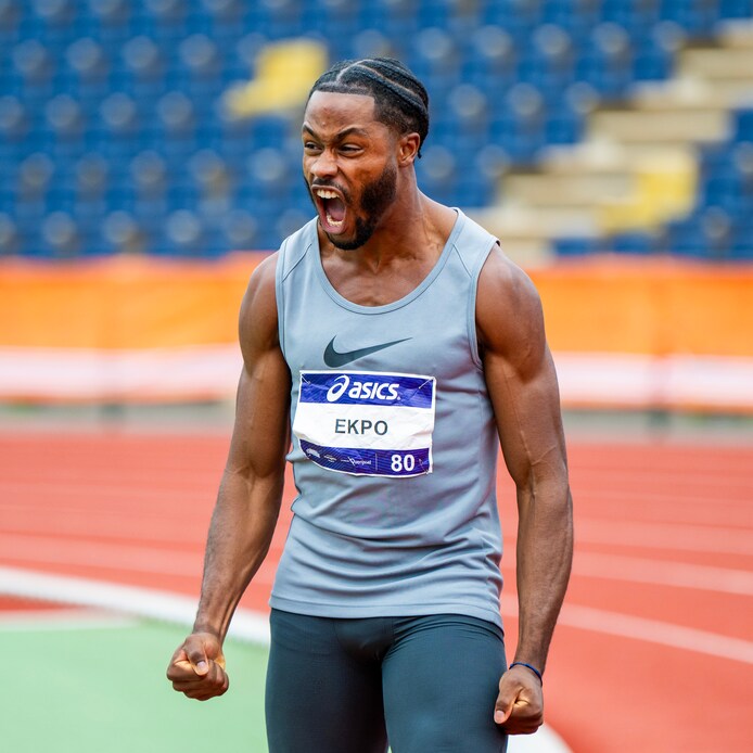 ‘Ongeldig startpistool’ brengt Nsikak (21) plots toch op de Spelen ...