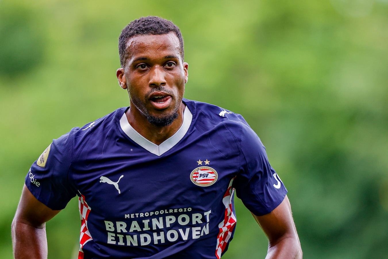 PSV kijkt uit naar rentree Pléa: doet ie het of doet ie het niet ...