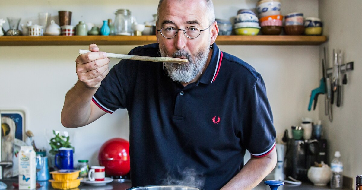 Zo maak je zelf nasischijven | Koken & Eten | AD.nl