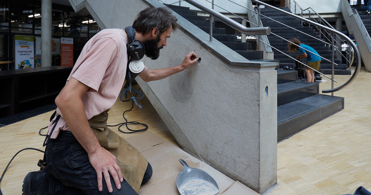 Bram verwerkte 100 mosselen in de Haagse Hogeschool: ‘Veel boorwerk ...