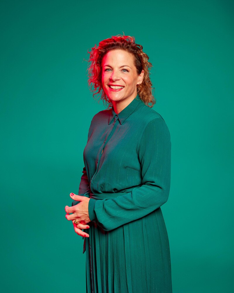 Roos Abelman wordt vaste presentator van Spraakmakers | Show | AD.nl