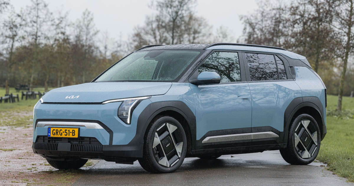 Test Kia EV3: ruimtewonder scoort op veel fronten | Auto | AD.nl