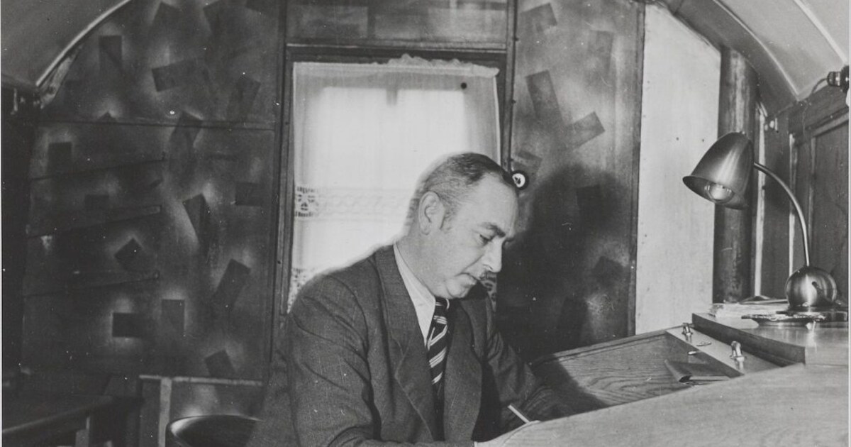 Hoe circusdirecteur Karel Strassburger Amersfoort op z'n kop zette ...