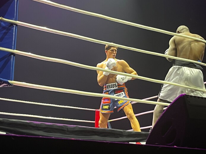 Nederlandse ‘sensatie’ verovert langzaam bokswereld: ‘Kan er een worden ...